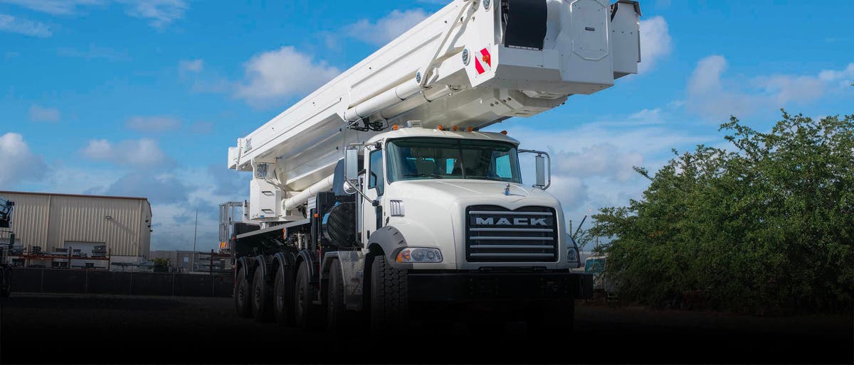 Features Bulldog Magazine | Mack Trucks